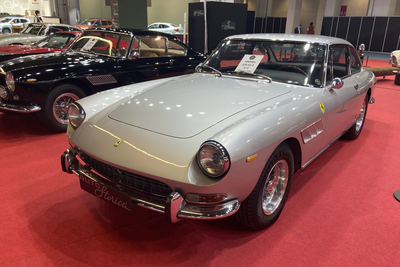 Ferrari 330 GT 2+2 (Serie 2) 4.0 V12 (300 Hp)